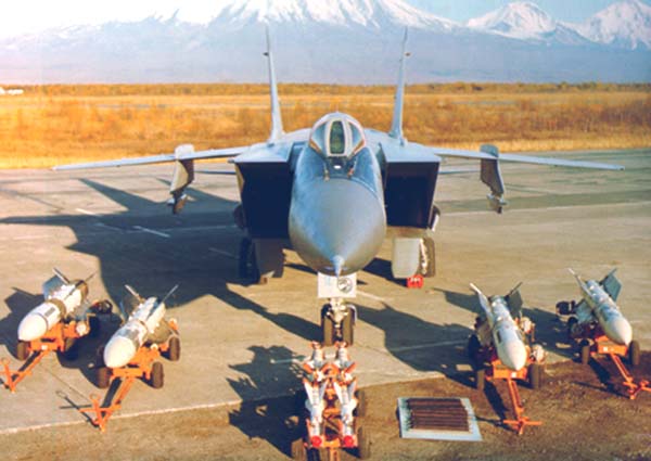 Mundo da Defesa Militar: Mikoyan-Gurevich MiG-31