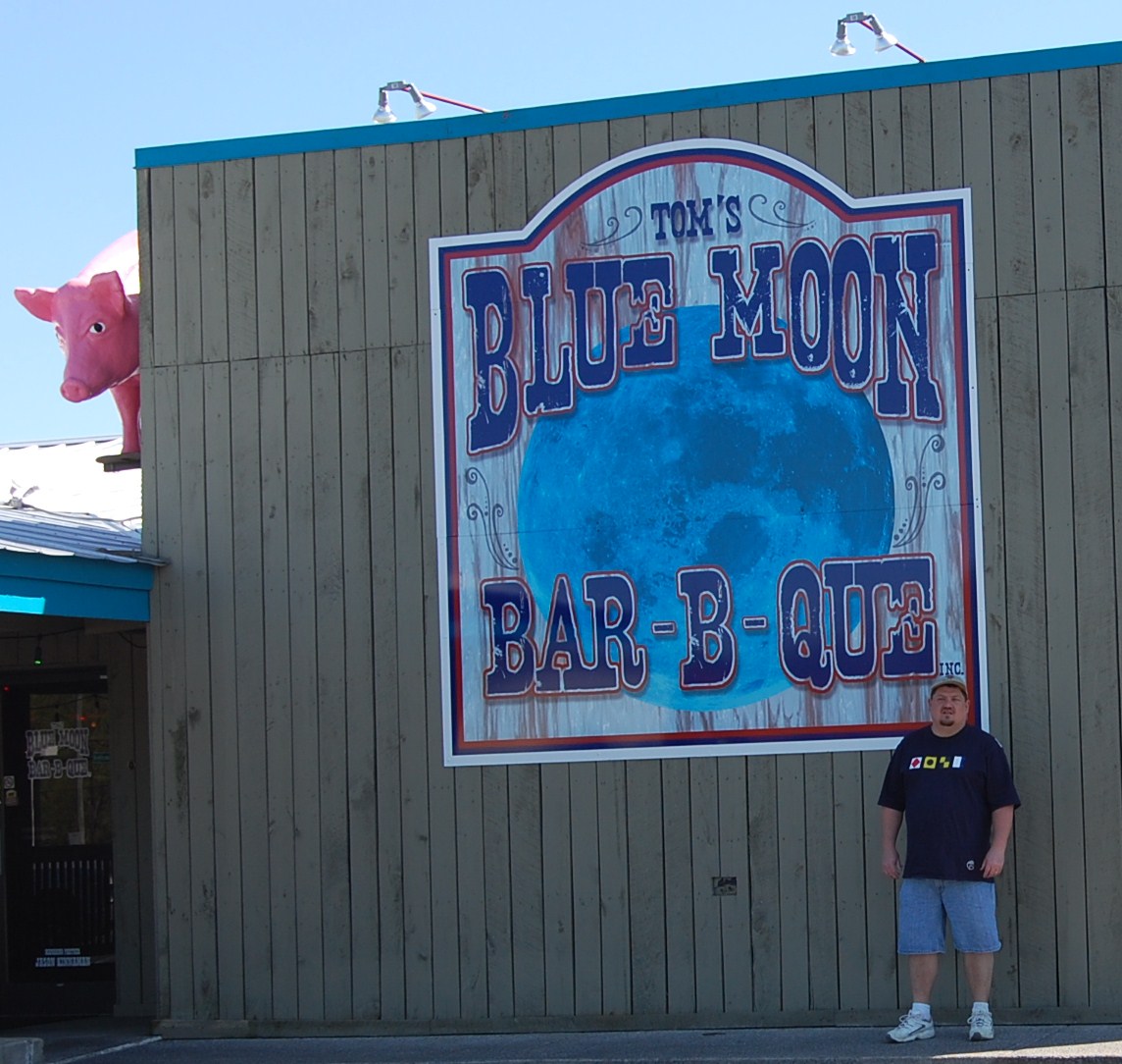 BBQ Quest: Blue Moon BBQ: Hendersonville, TN