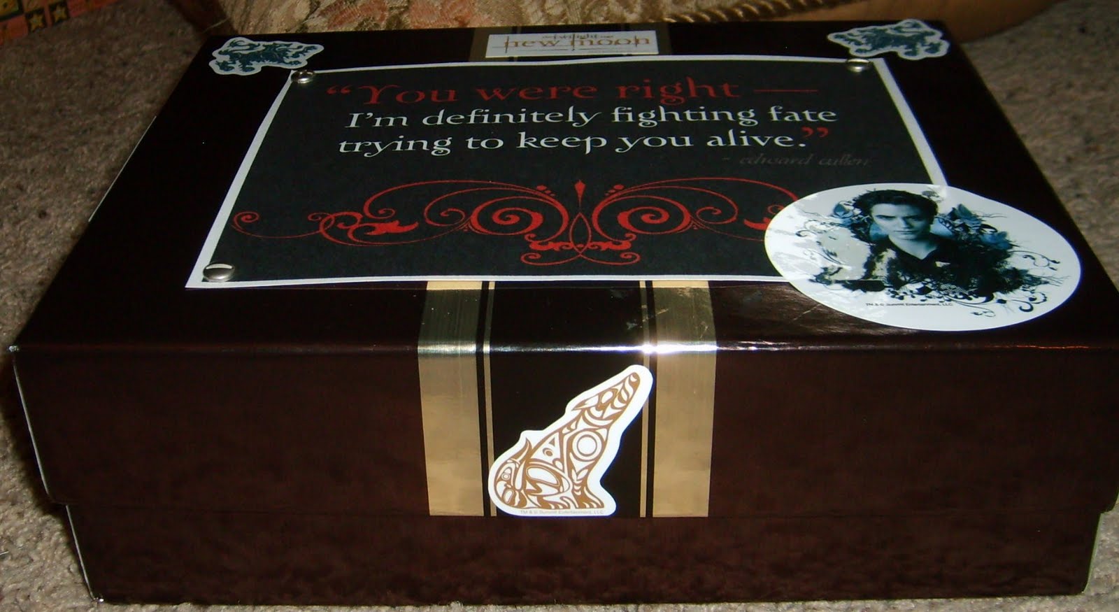 The Silent Scrapper Memory Maker: Twilight Altered Gift Box and Goodies