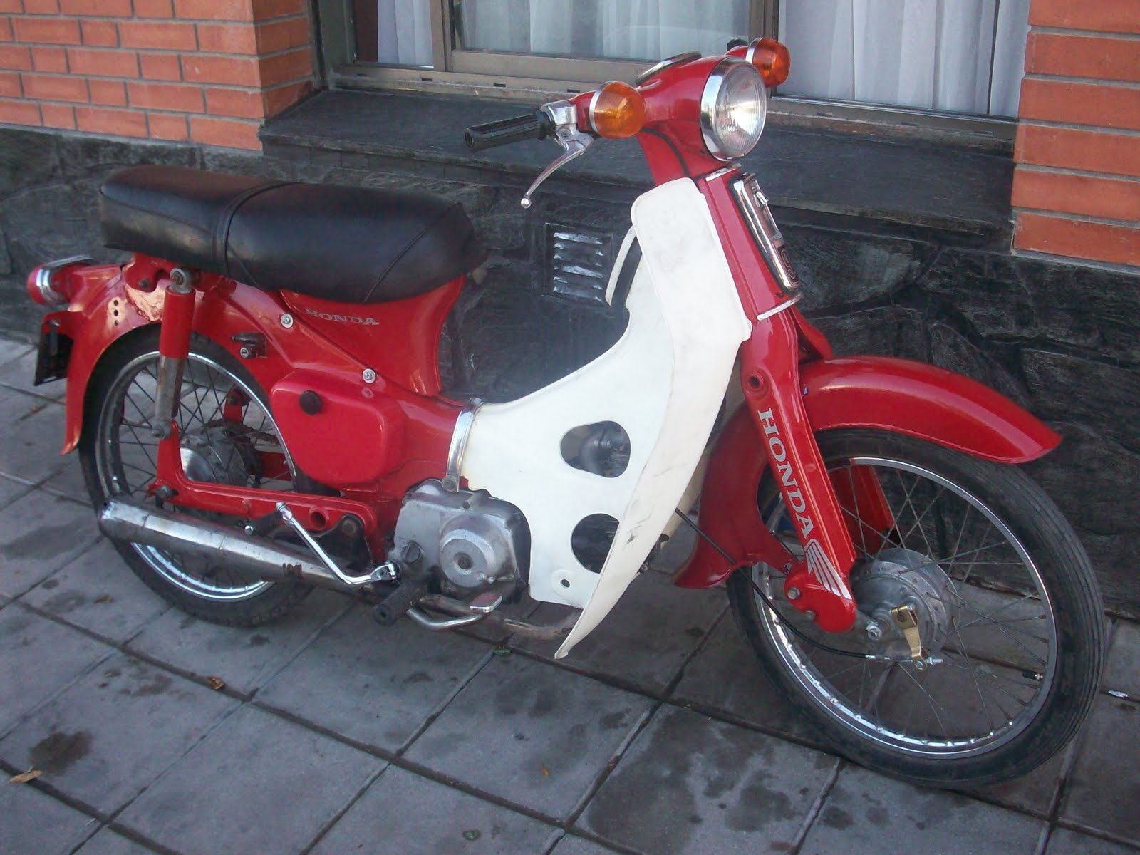 MUNDO MOTERO: MI PRIMER OK HONDA ECONO POWER C90