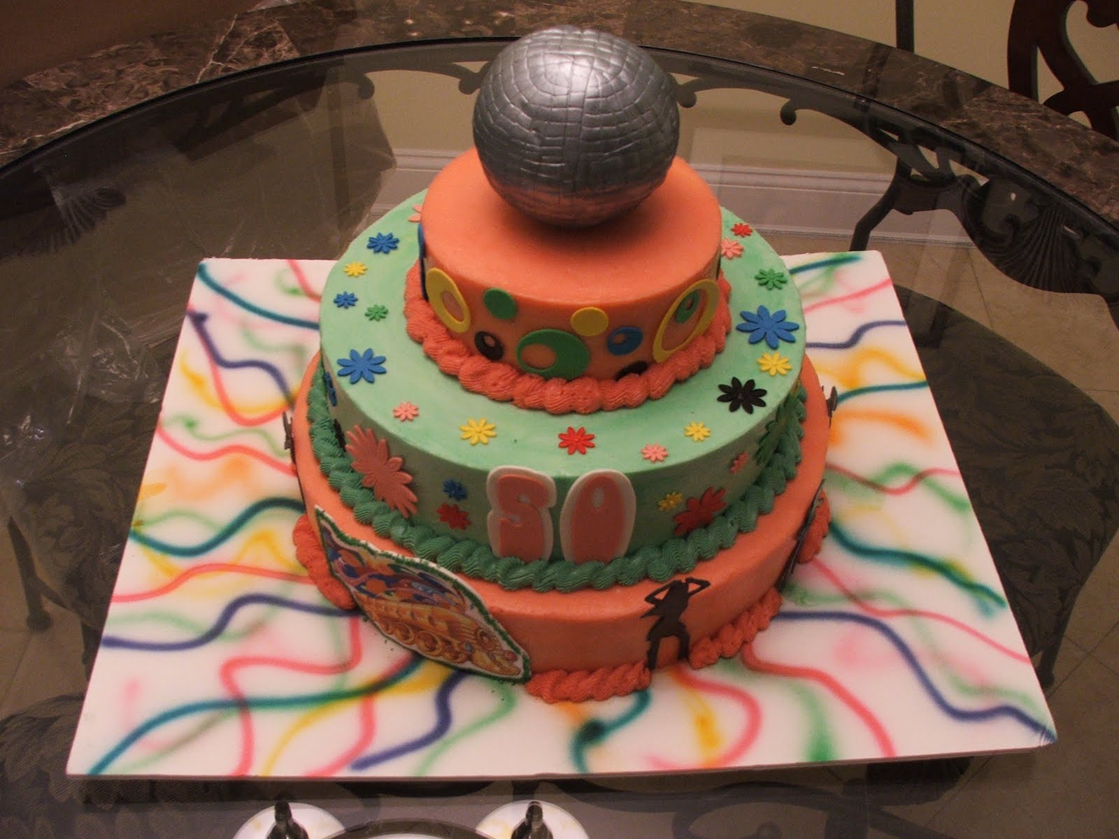 Aunt Vivis Dessert's: 1970's Disco Cake