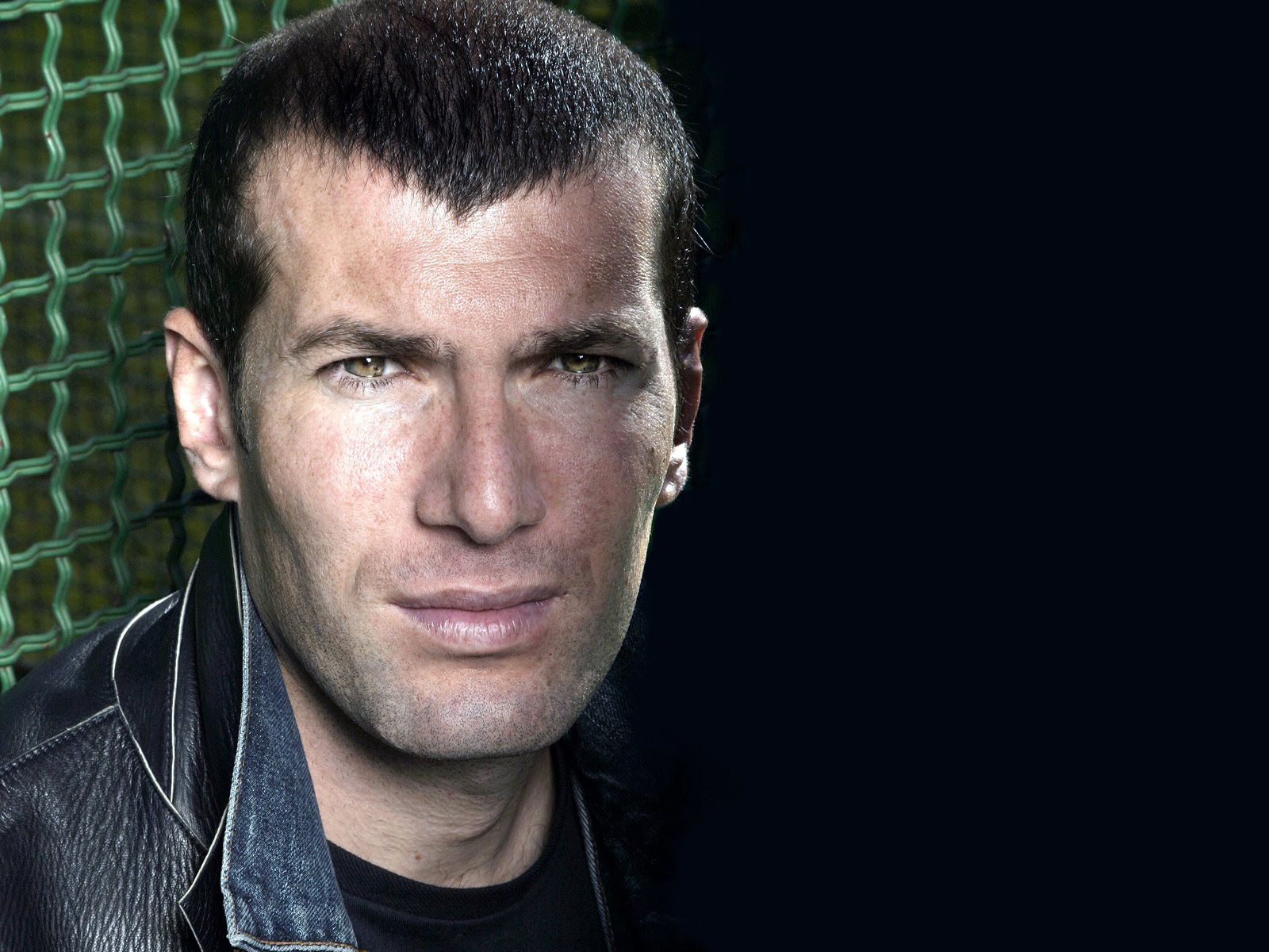 VIENTOS: ZIDANE ES CAMUS (*), Por Francisco Javier Guardiola