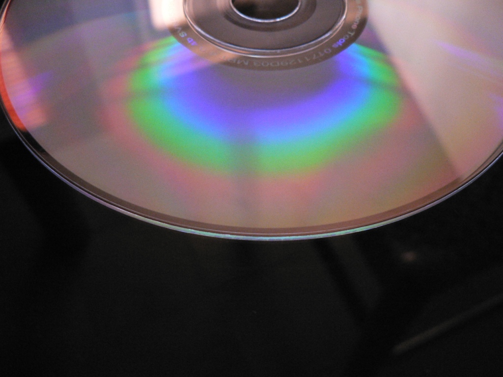 Oido al tambor: RECUPERAR UN CD RAYADO