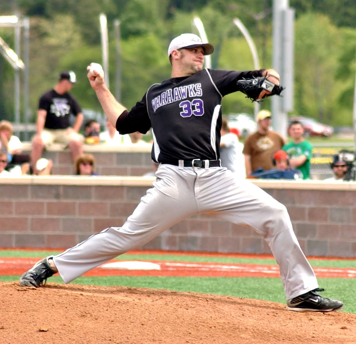 Voices Eye on Warhawk Baseball: Hawks win 6-2 to advance in NCAA ...