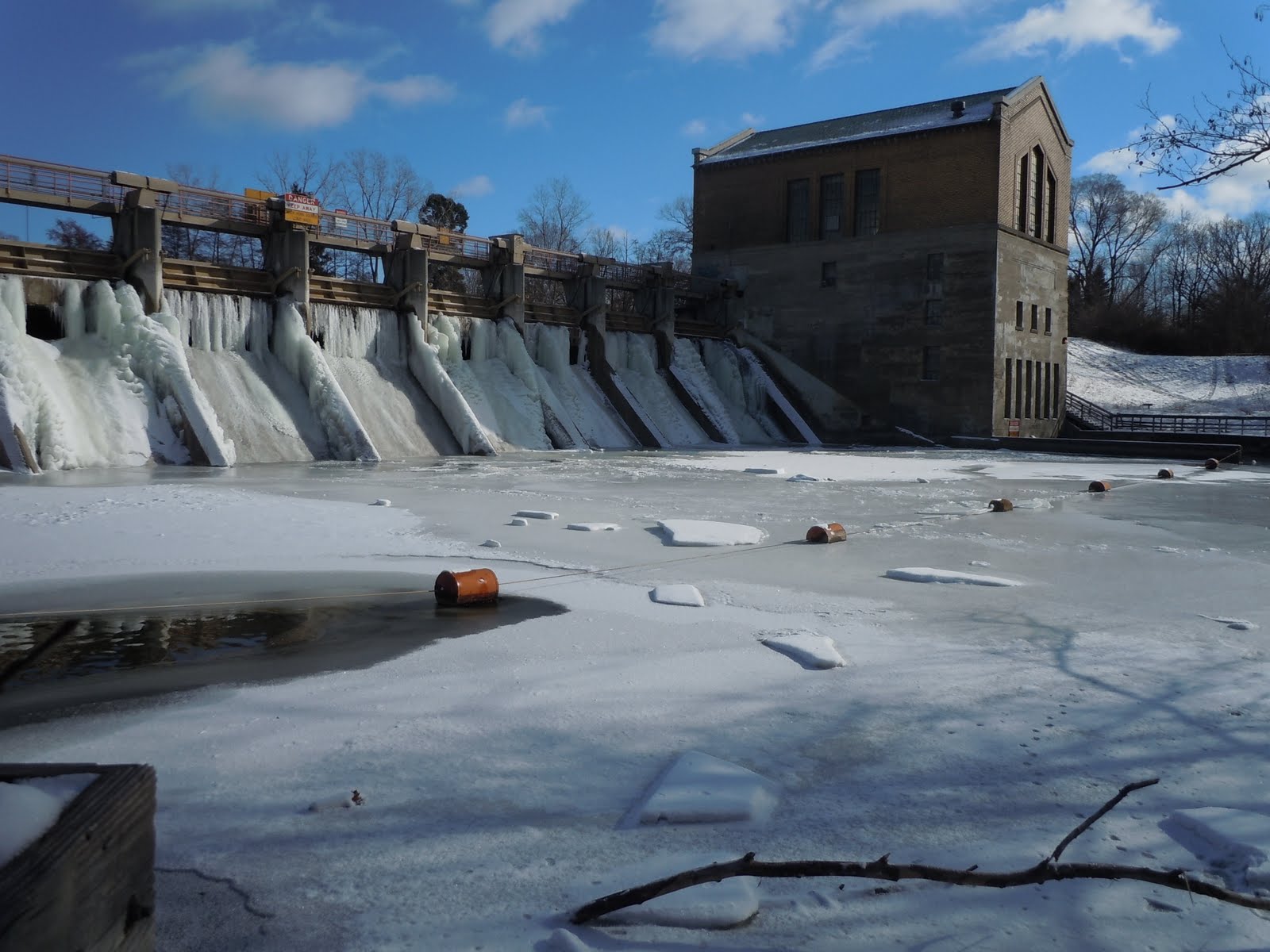Damn Arbor: Dam Arbor: Barton Nature Area