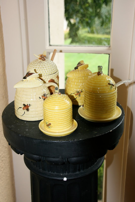 vignette design: Collecting Ceramic Honey Pots