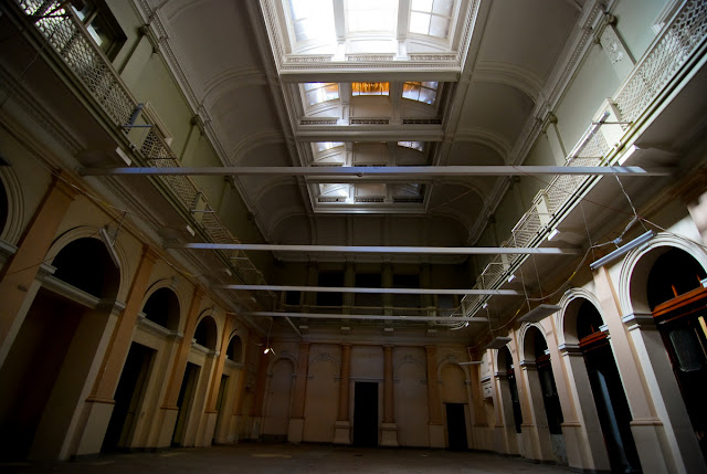 Perth : Abandoned Old Treasury Building, St Georges Terrace - Photo ...