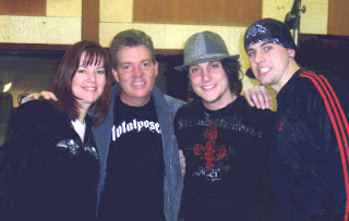 avenged sevenfoldism: Brian Haner Sr. Berduet Dengan The Rev di Album ...