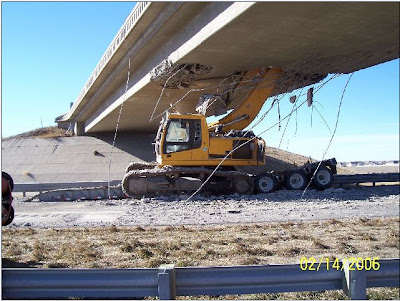 Industry Mayhem: Excavator Into Bridge