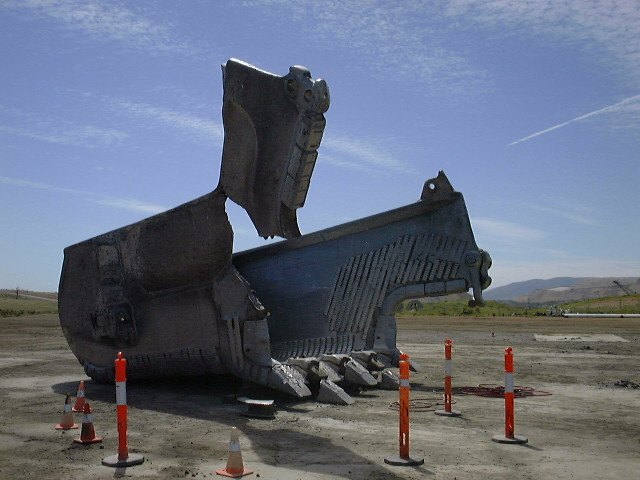 Mining Mayhem: Broken Dragline Bucket