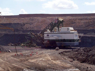 Mining Mayhem: Goonyella-Riverside dragline boom collapse
