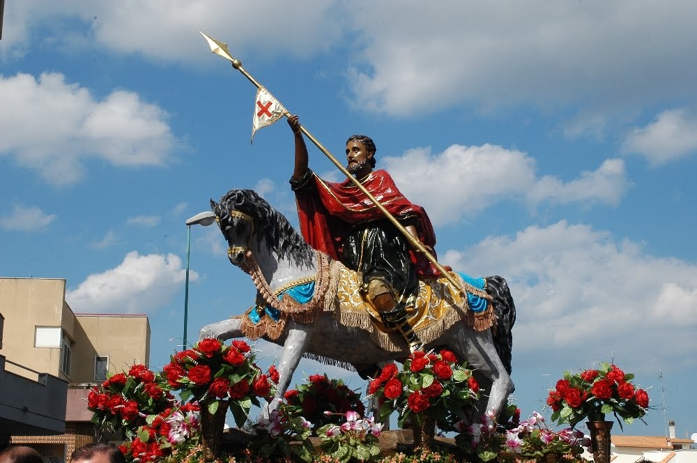 LA SETTIMANA SANTA A VALENZANO (BA): 40 - Il centurione Longino