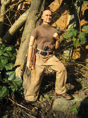 1/6th John Locke Action Figure - weathered Version by Itchybitz | LOST