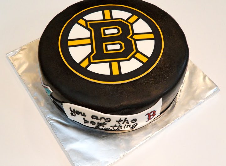 Cheeky Cakery: Bruins Hockey Puck Grooms Cake