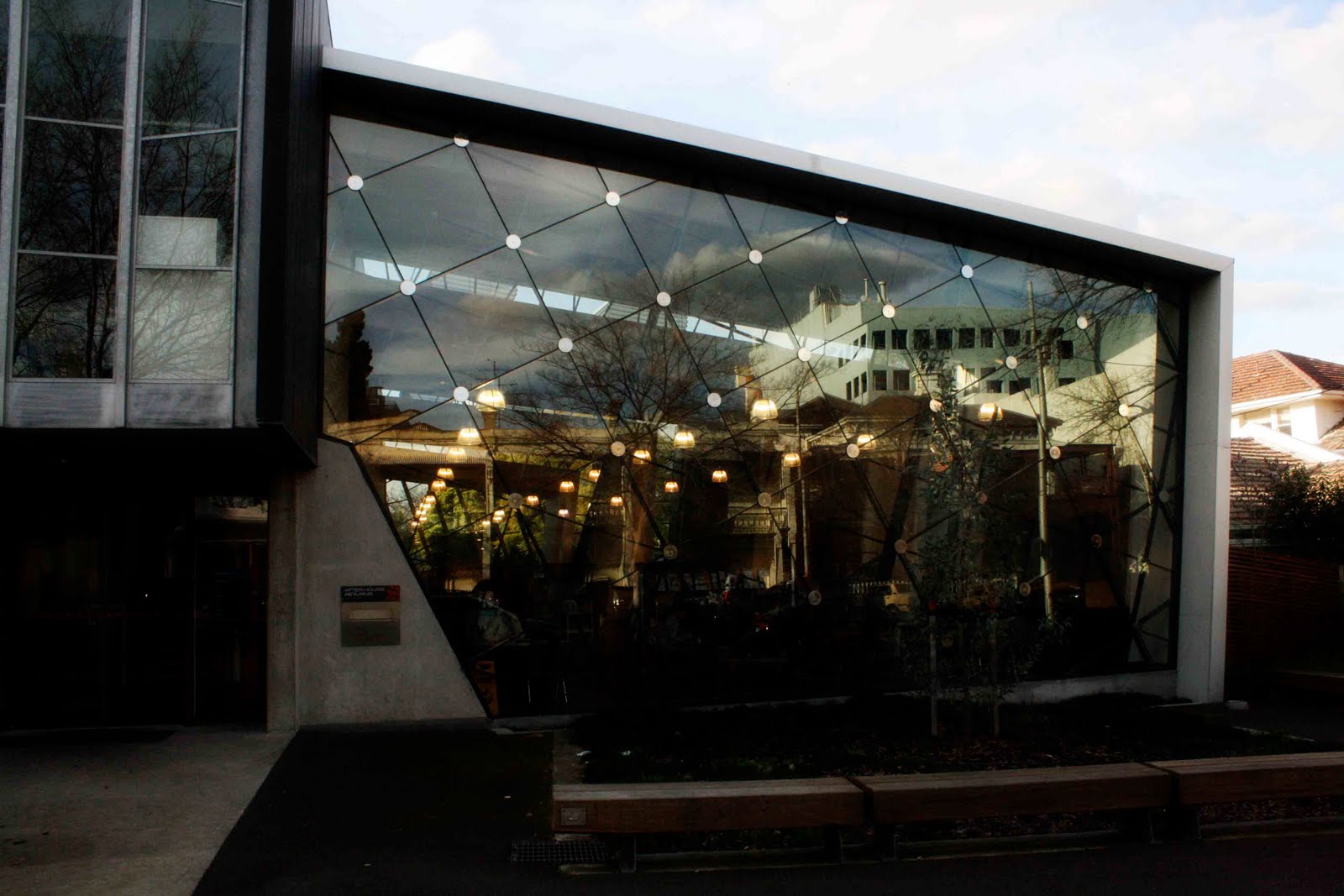 Hints to Lady Travellers: I Heart East Melbourne Library