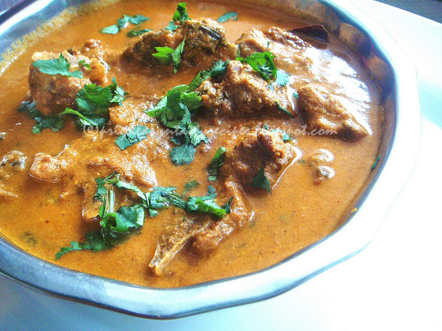 Priya's Versatile Recipes: Chettinad Mutton Kuzhambu/Chettinad Mutton Gravy