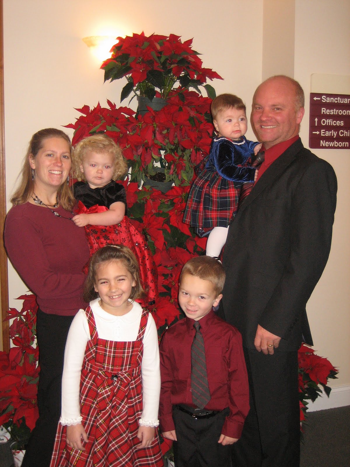 Mom's Connection: Getting to Know...Tanya Clemons