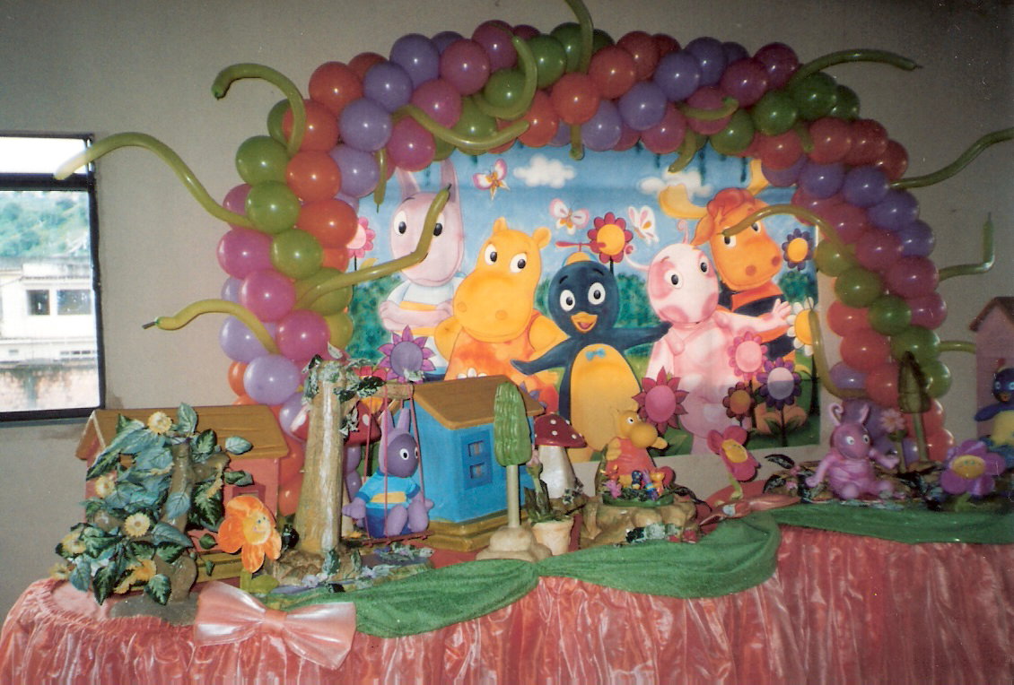 Regina Festas e Decoração: Festa Backyardigans
