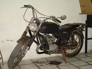 islo-pitbullgarage: fotos de motos que he visto