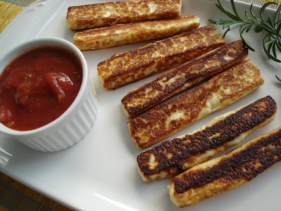 The Tiny Skillet: Tailgating Time & bringing back Mexican Fried Cheese