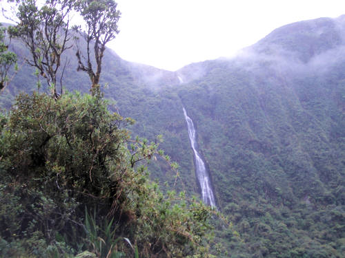 LO NUESTRO: Nacimiento del rio magdalena.