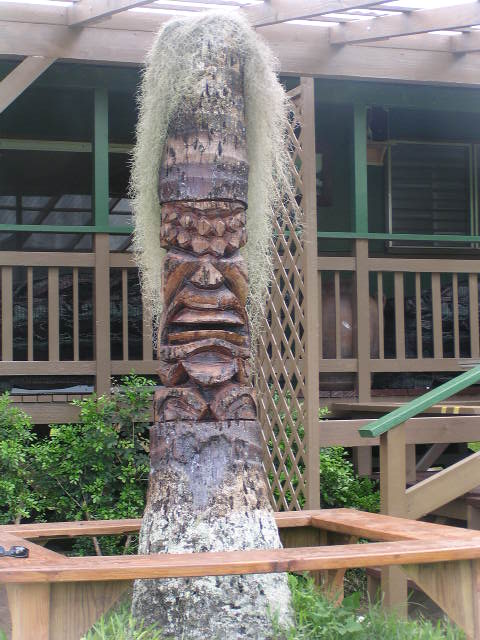 TIKI STORY "Where Tikis & People Meet" - TIKI BLOG