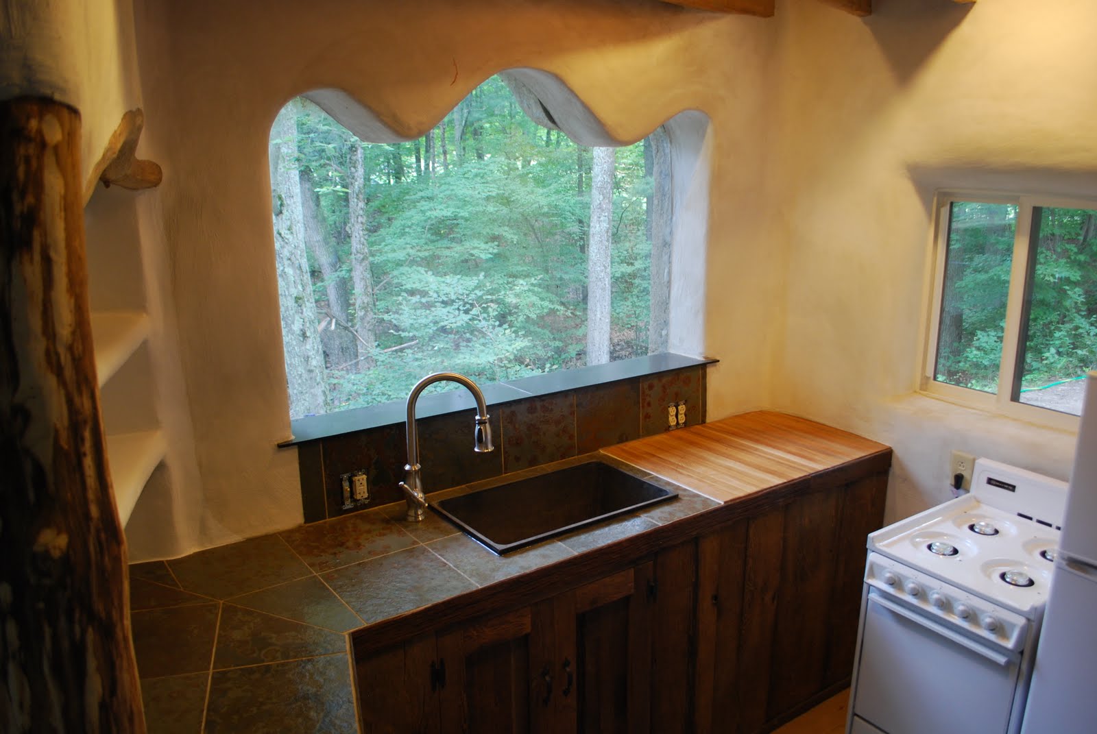 cob house kitchen on Pinterest | Cob Houses, Straw Bales and Cob Home