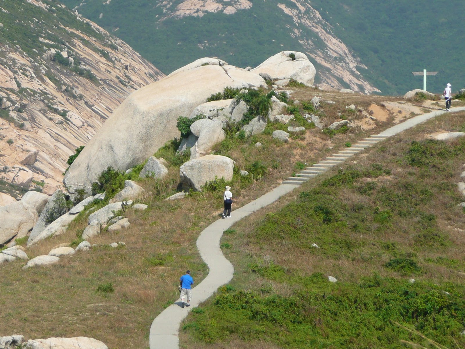 WEBS OF SIGNIFICANCE: On Hong Kong's southern most island (Photo-essay)