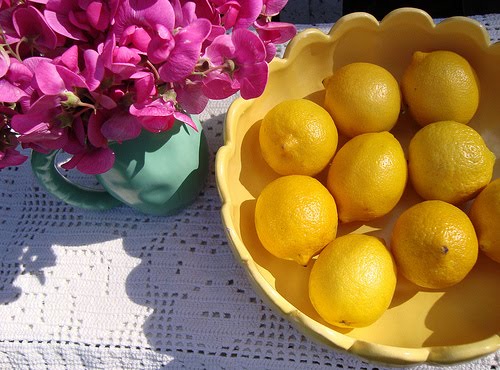 Joy of Desserts: Vintage lemon pie recipe