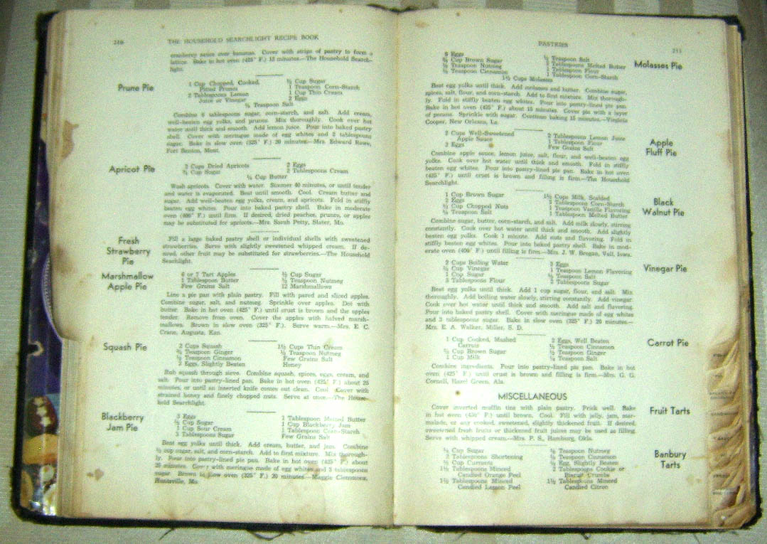 Joy of Desserts: Vintage cookbook and blackberry jam recipe