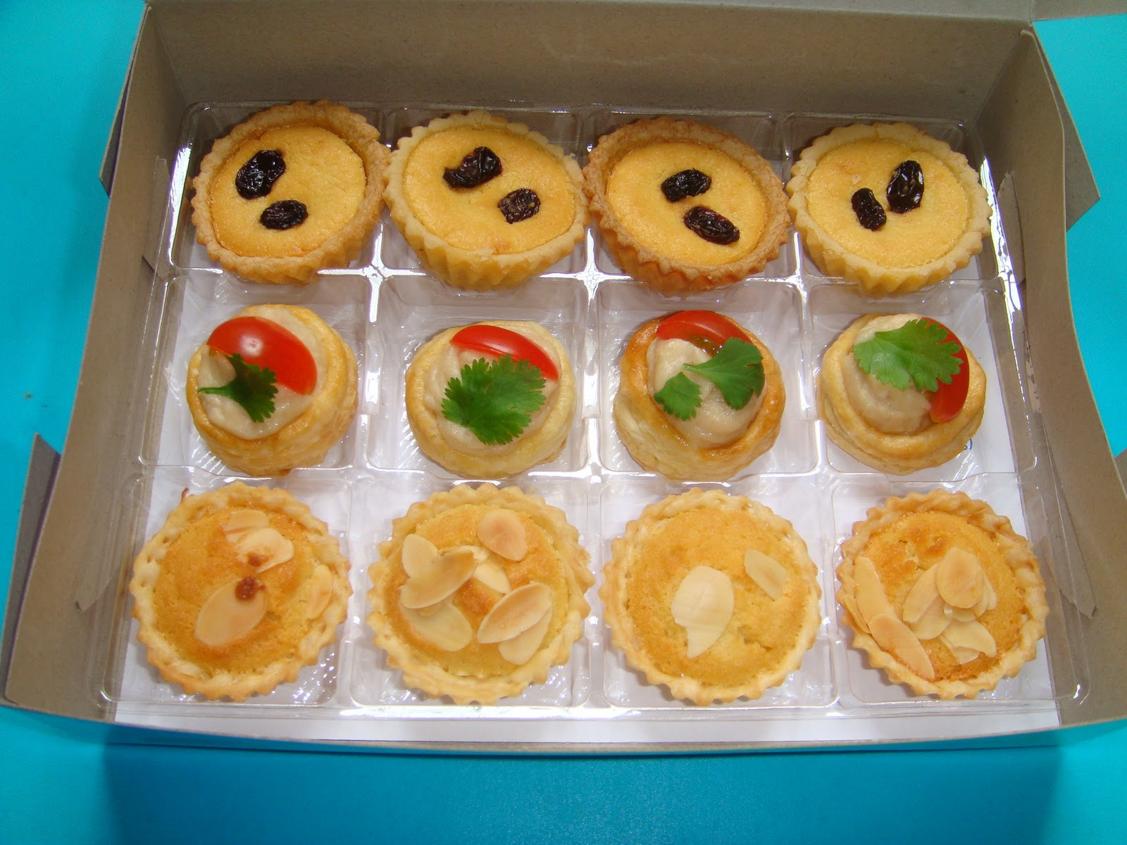 Yummy Baking: Pastry Gift Pack