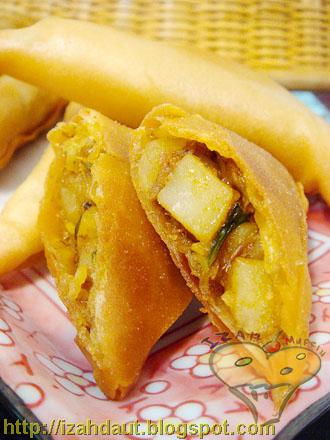 Izah Muffin Lover: Samosa inti Sardin
