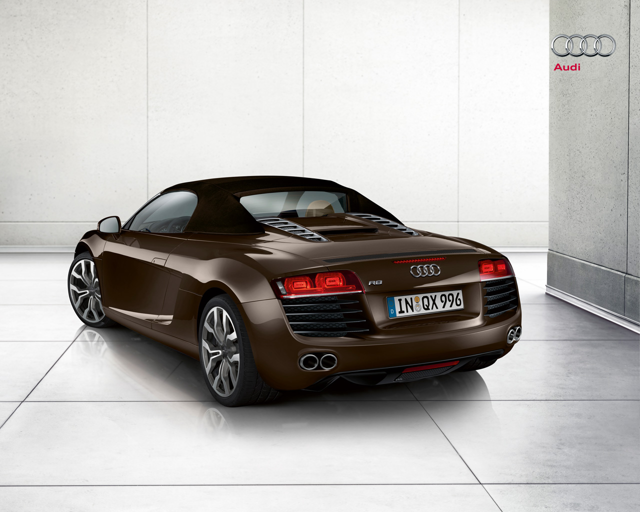 Audi R8 V8 Spyder Photos Emerge | quattroholic.com