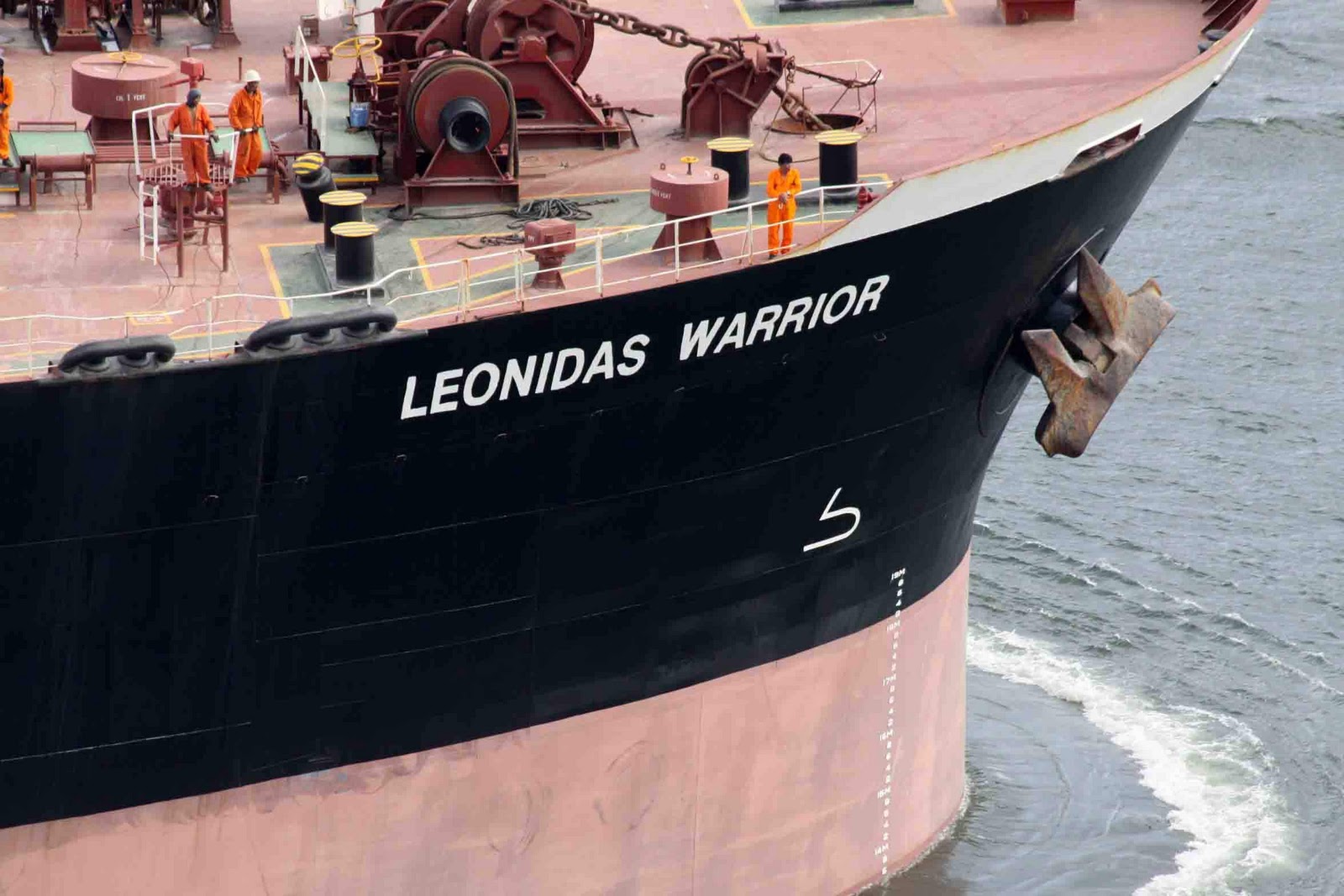 Santos Shiplovers: M/V Leonidas Warrior / J7AX8 - A partida do gigante