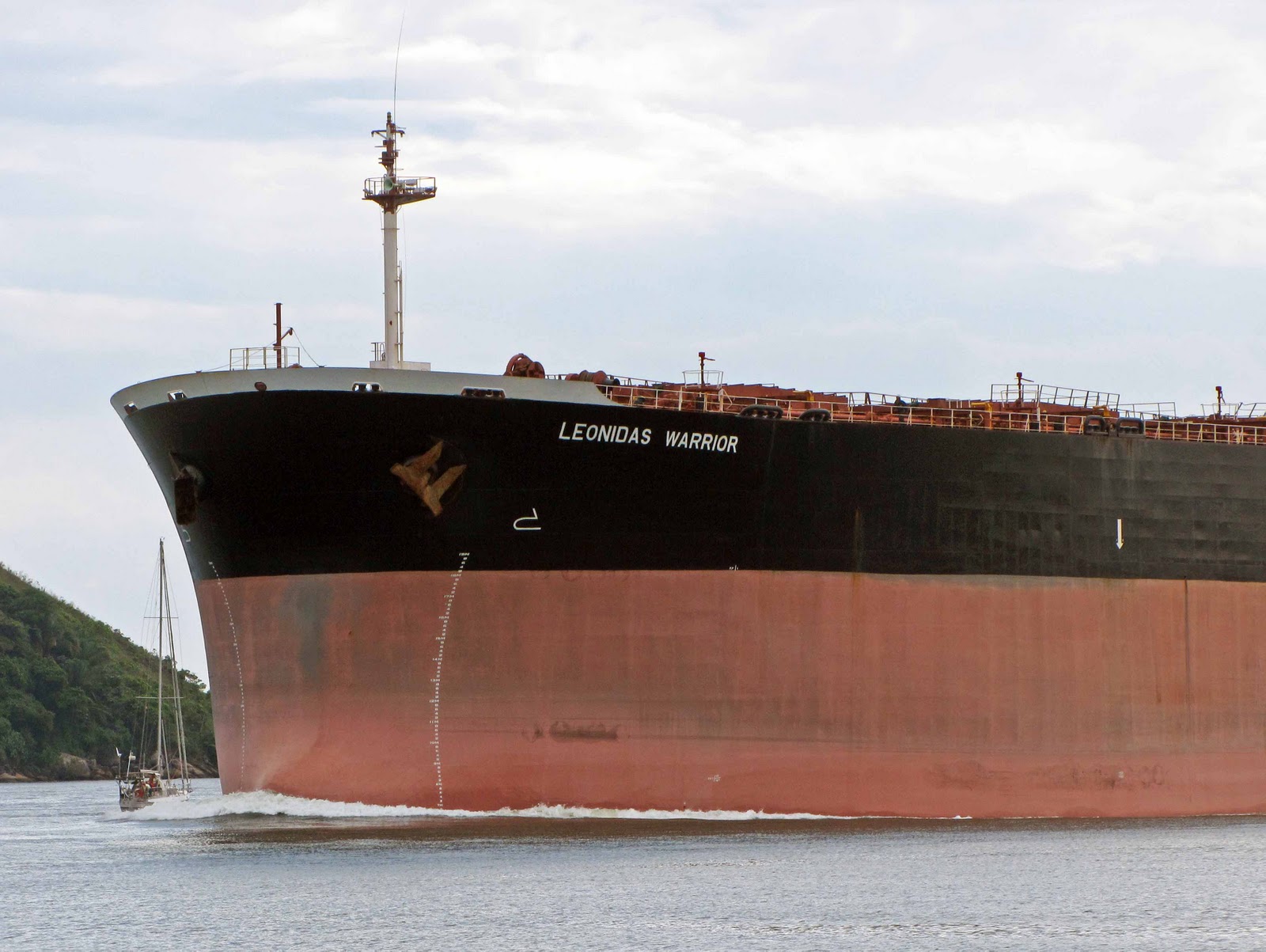 Santos Shiplovers: M/V Leonidas Warrior / J7AX8 - O Maior navio em ...