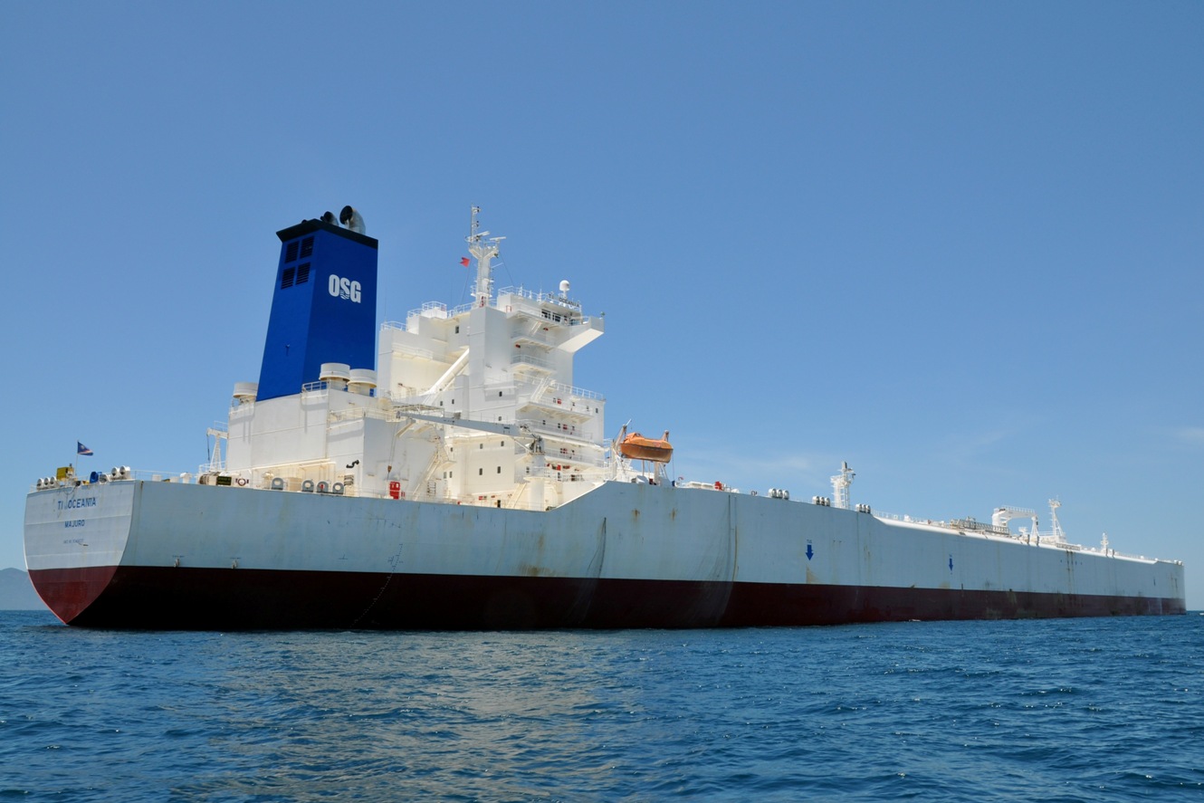 Santos Shiplovers: M/T TI OCEANIA / V7IG4 - Um ULCC que nunca virá a Santos