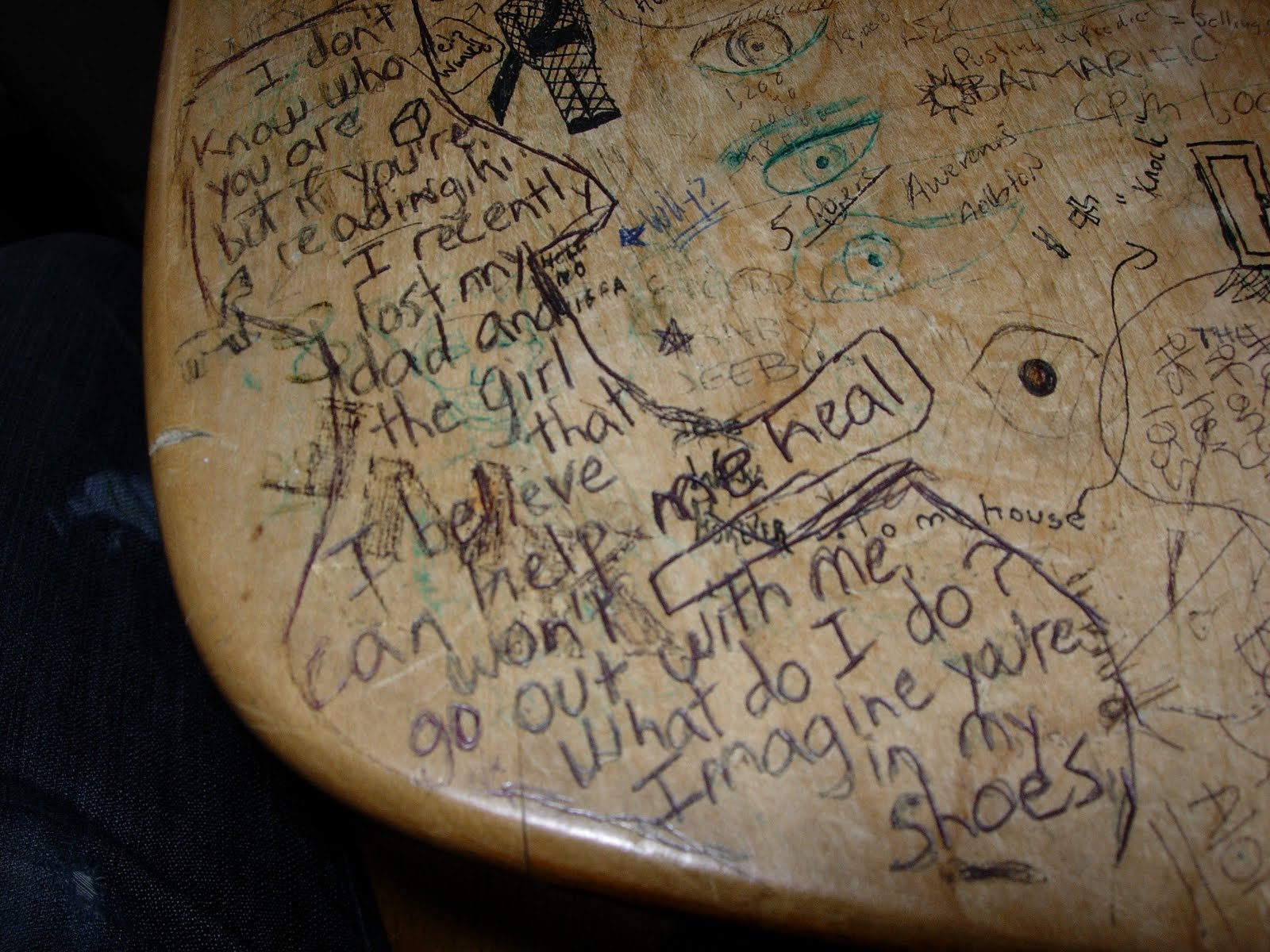 Artistic Boredom: Business Law Class Graffiti Table Part 1