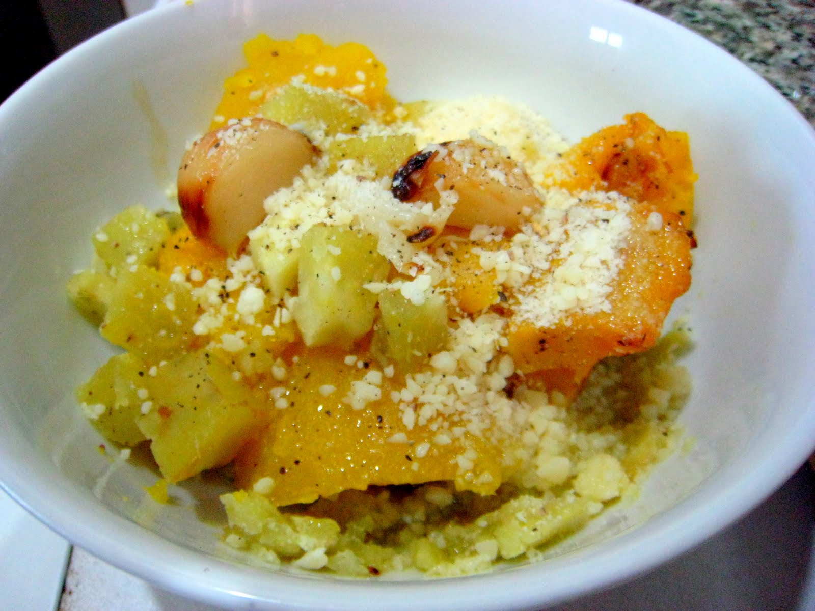 Vegetarian Gourmet by the Skinny Gourmand: Pumpkin and Sweet Potato Bake