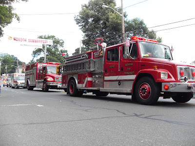 Radar Check: 7-4-9 Monson Ma. Summerfest.