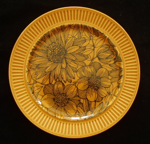 Vintage Treasure in Martinborough: Dinner time...Crown Lynn