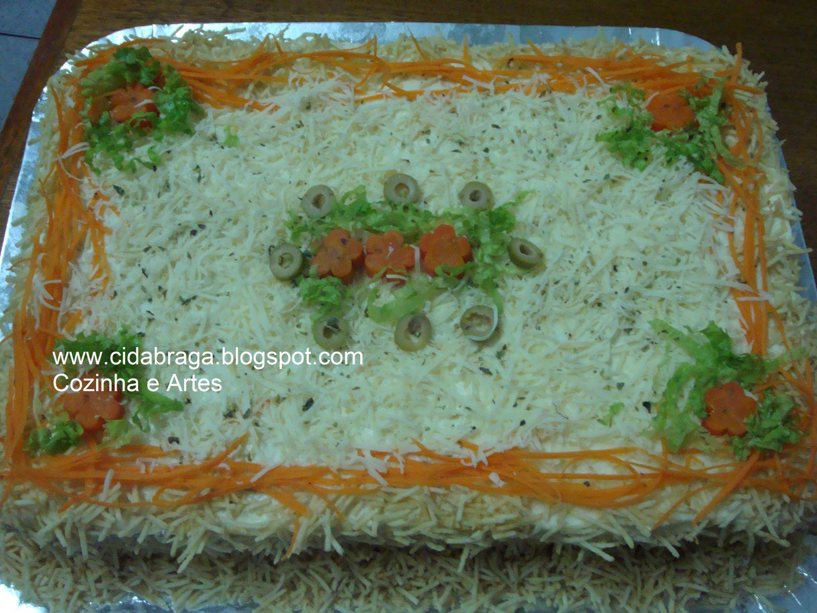 Cozinha e Artes: Bolo salgado