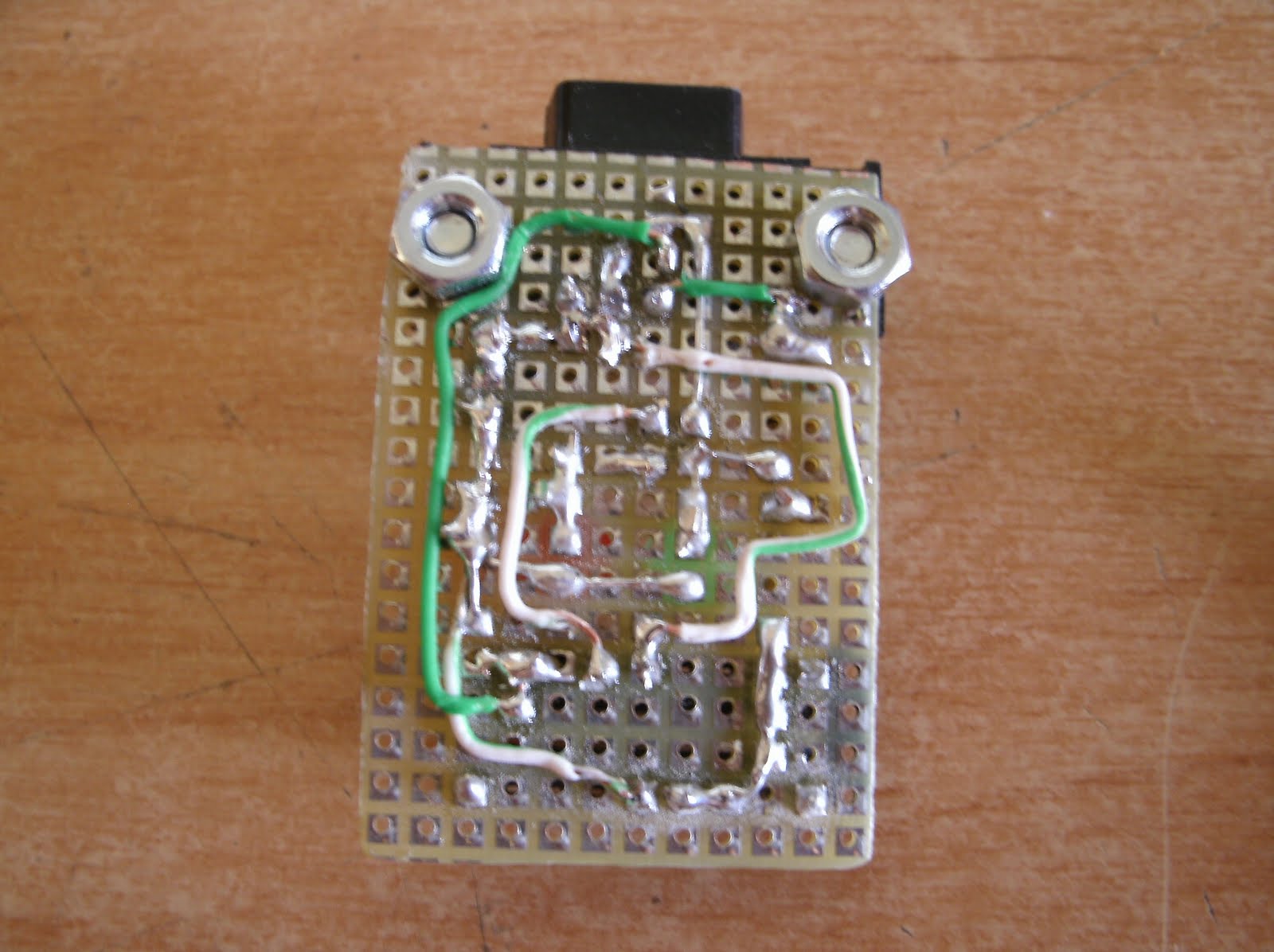 infotronikblog: Programador Micro JDM 16f628 y 16f84