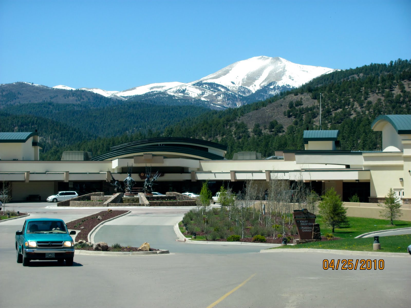 America by RV: Ruidoso, NM, Inn of the Mountain Gods, McGinn's ...
