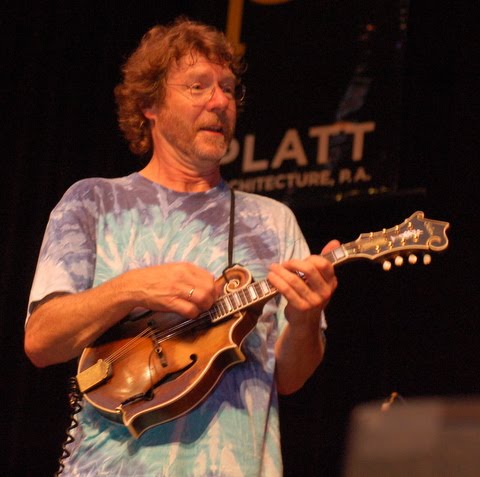 Ted Lehmann's Film, Books, Music & Commentary: "Circles Around Me" by ...