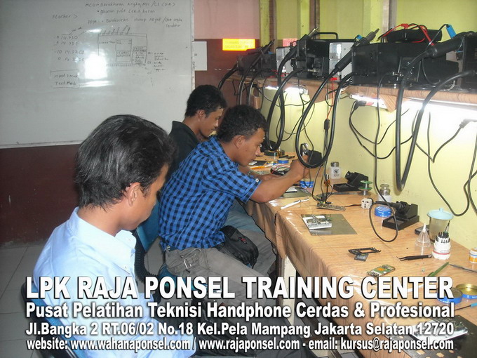 Kerjasama Pelatihan Instruktur Teknisi Handphone Bersama DPD KNPI Natuna | PEDOMAN INSTRUKTUR ...