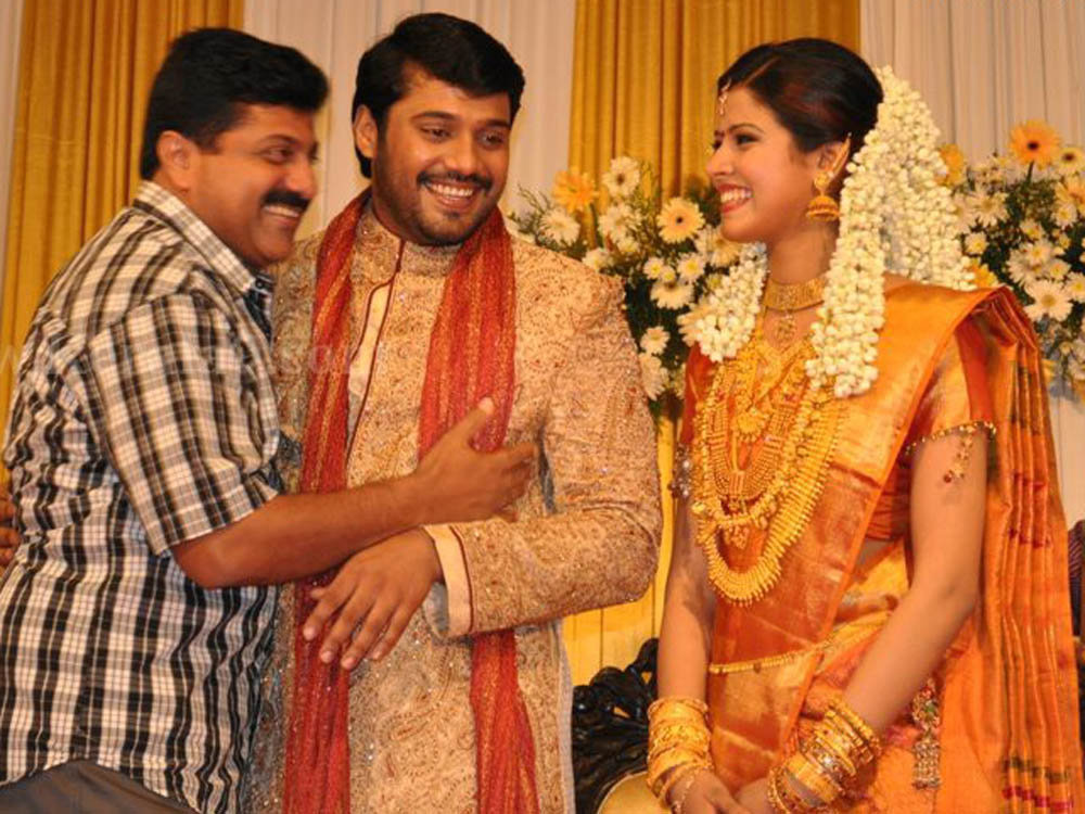 Movie Actor & Actress Cute Stills: Bala and Amrutha suresh wedding ...