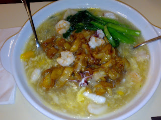 - Roz -: Oooooo wantan Ho~