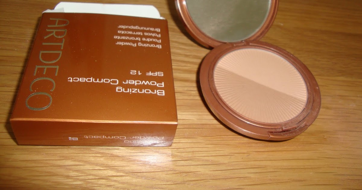 Nicoletta's beauty space: ARTDECO BRONZER REVIEW