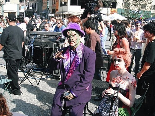 Whorticulture: Pittsburgh Zombie Walk Photos