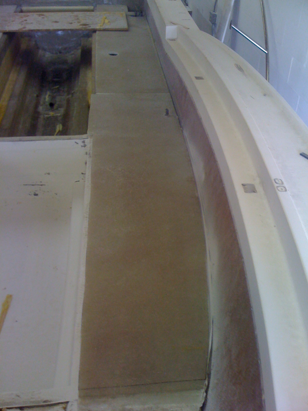 1981 23' Fish Nautique Restoration: NIDA-CORE Deck is done.....